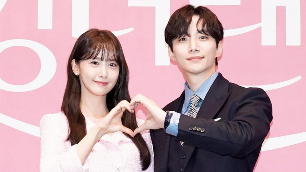 وكالة SM و JYP تنفي مواعدة يونا و لي جونهو - آراكيبوب | ‎arakpop