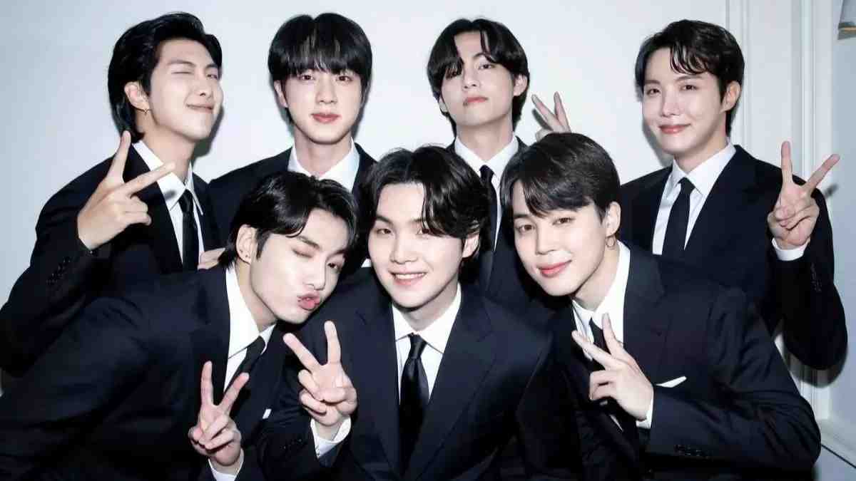 [آراء الكوريين] كوريا تبحث عن خليفة فرقة BTS لعام 2027 - آراكيبوب | ‎arakpop